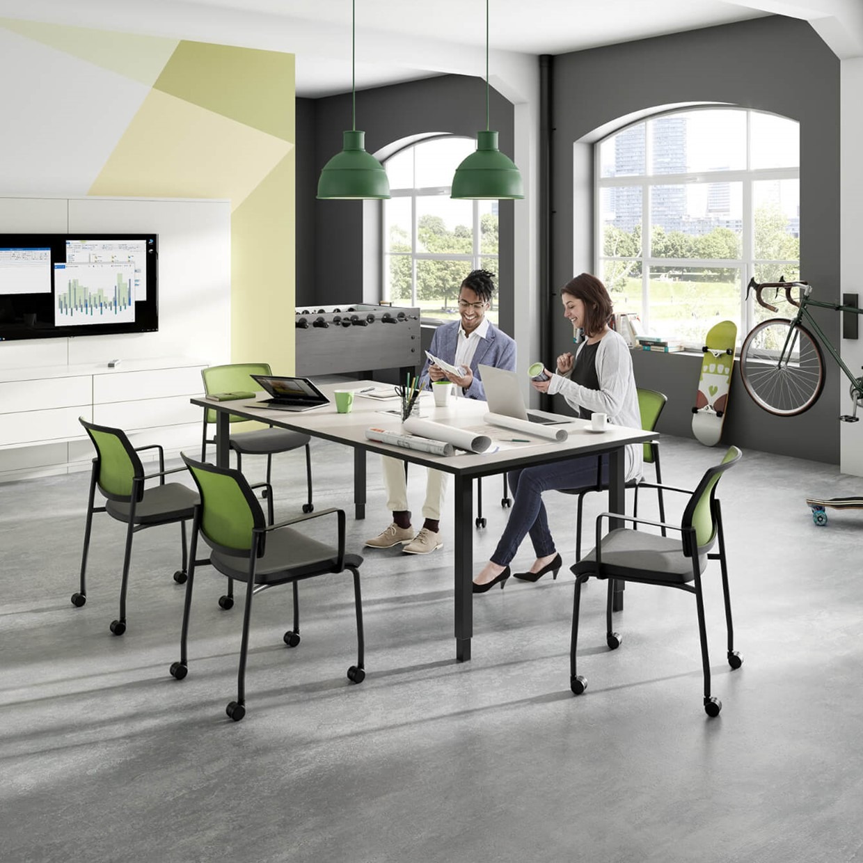 DMP Distribution | Catro 4 Fuss Sitz-Stehtisch